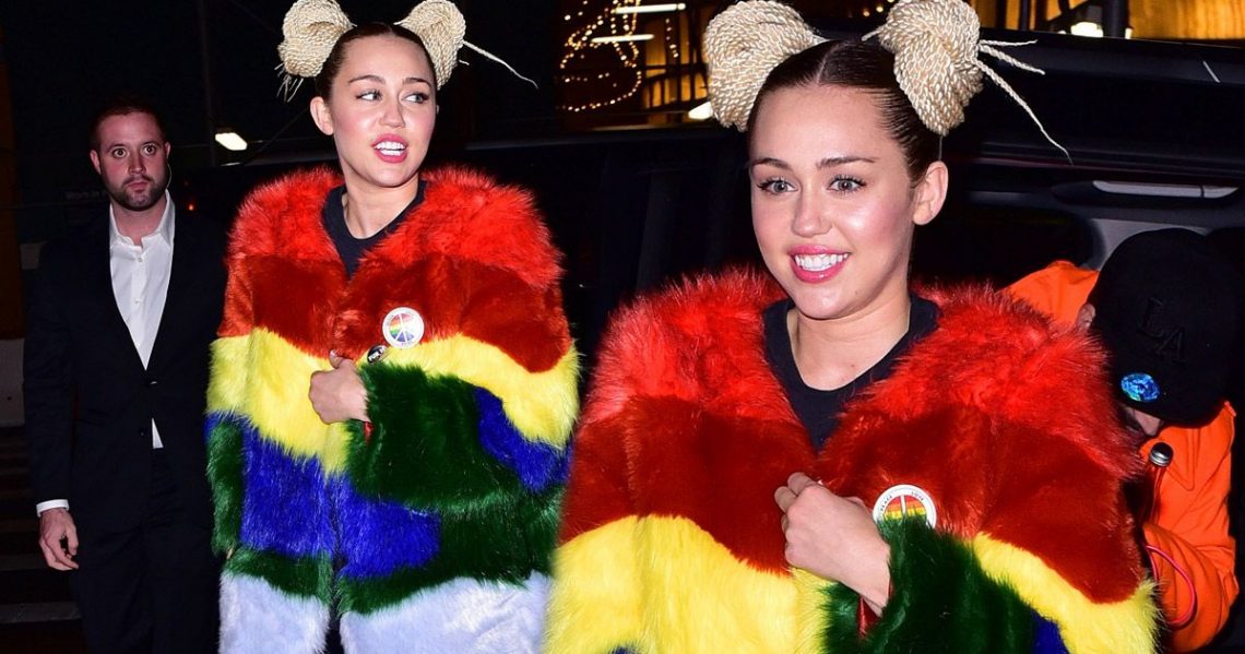 Wardrobe Woes: Hilarious Celebrity Outfit Blunders You Can't Unsee ...